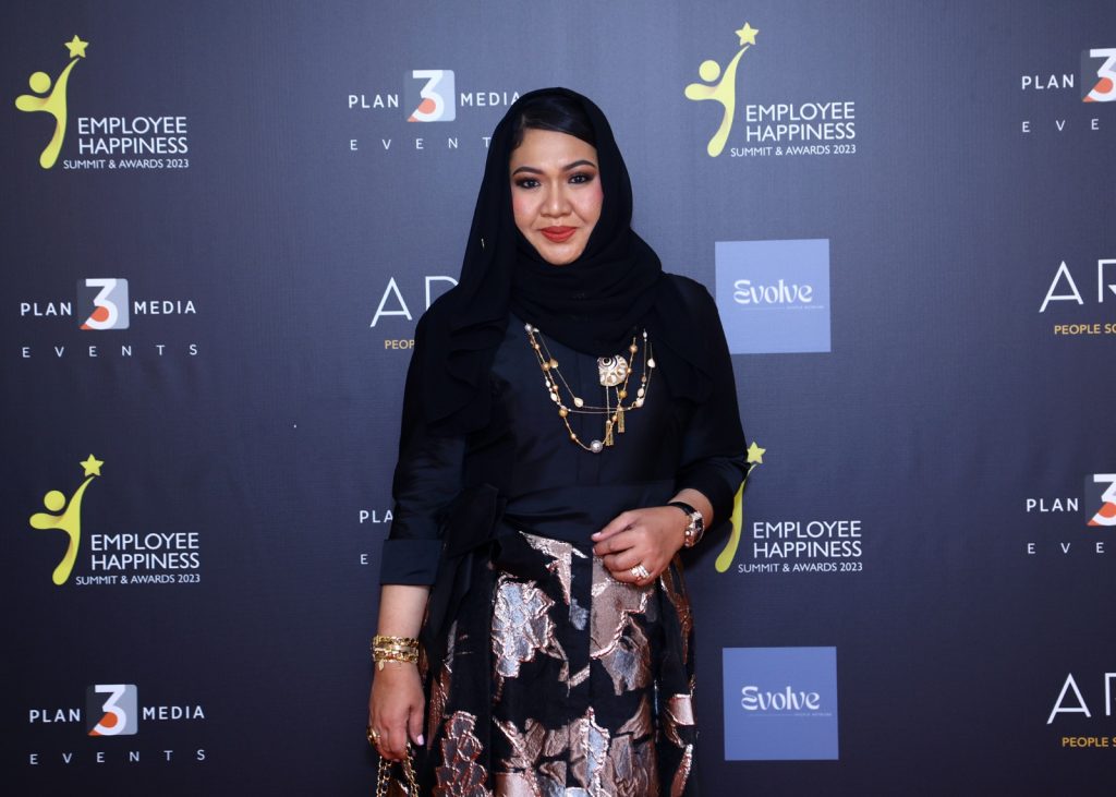 Filipina Prime Group CEO bags Gold Award at Employee Happiness Summit ...