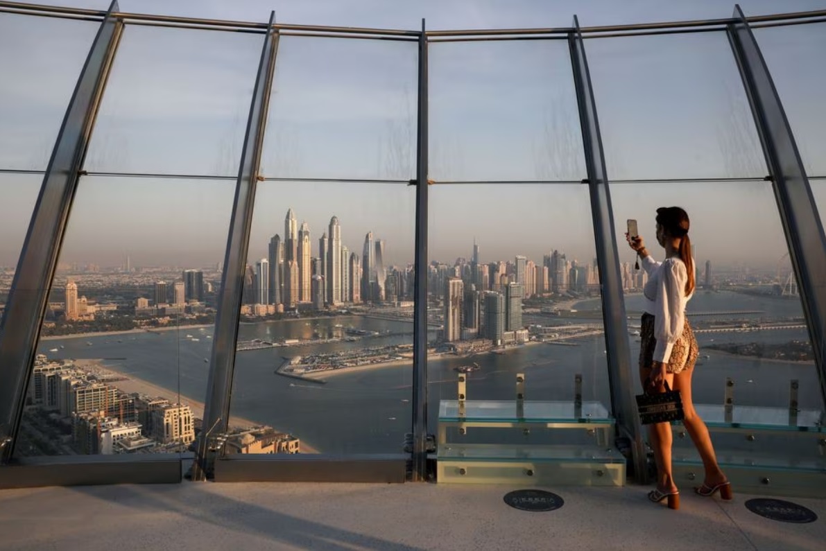 UAE tops Global Mobile Internet Speed in June - The Filipino Times