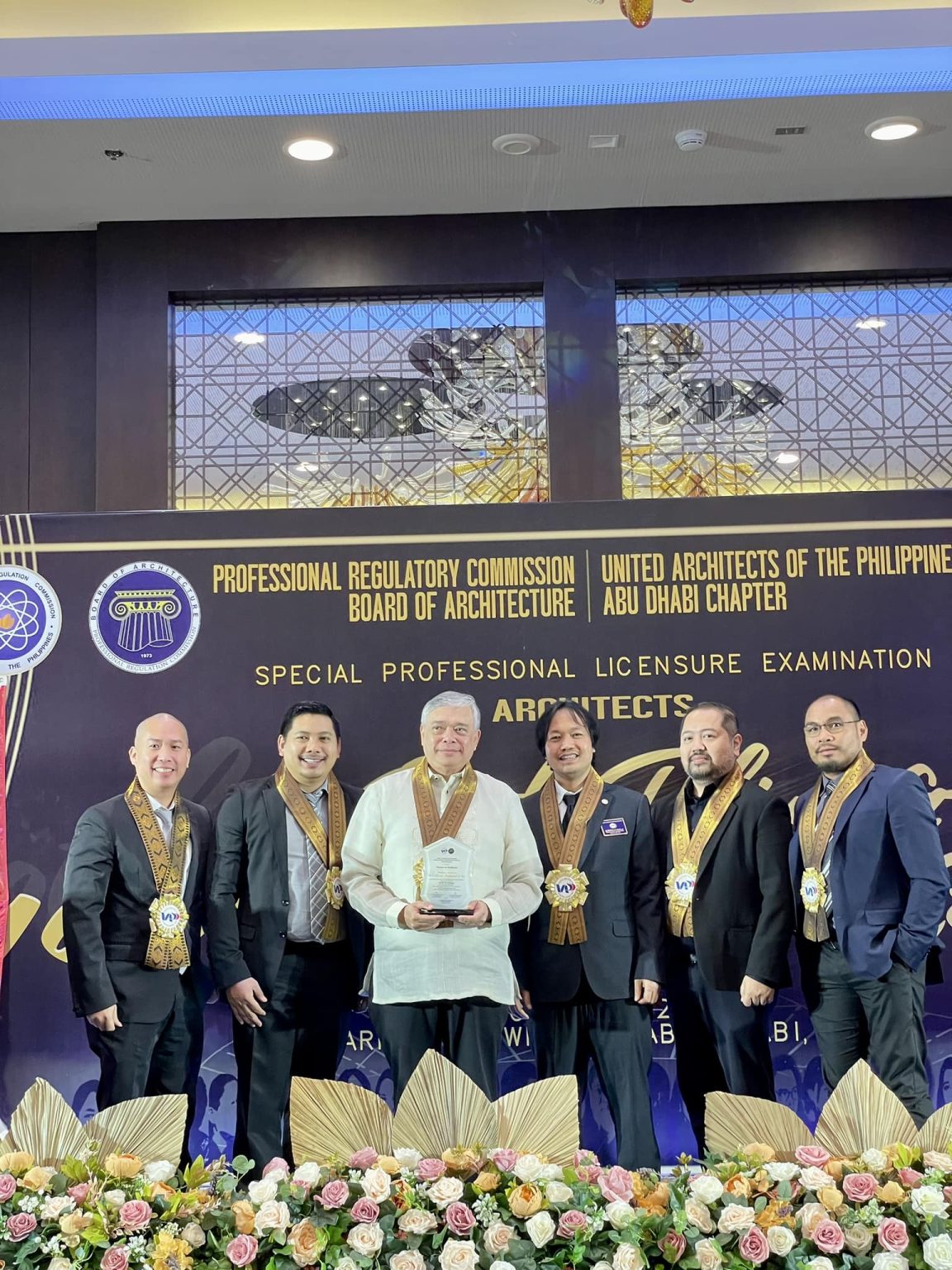 26 newly licensed Filipino architects from UAP Abu Dhabi take oath in ...