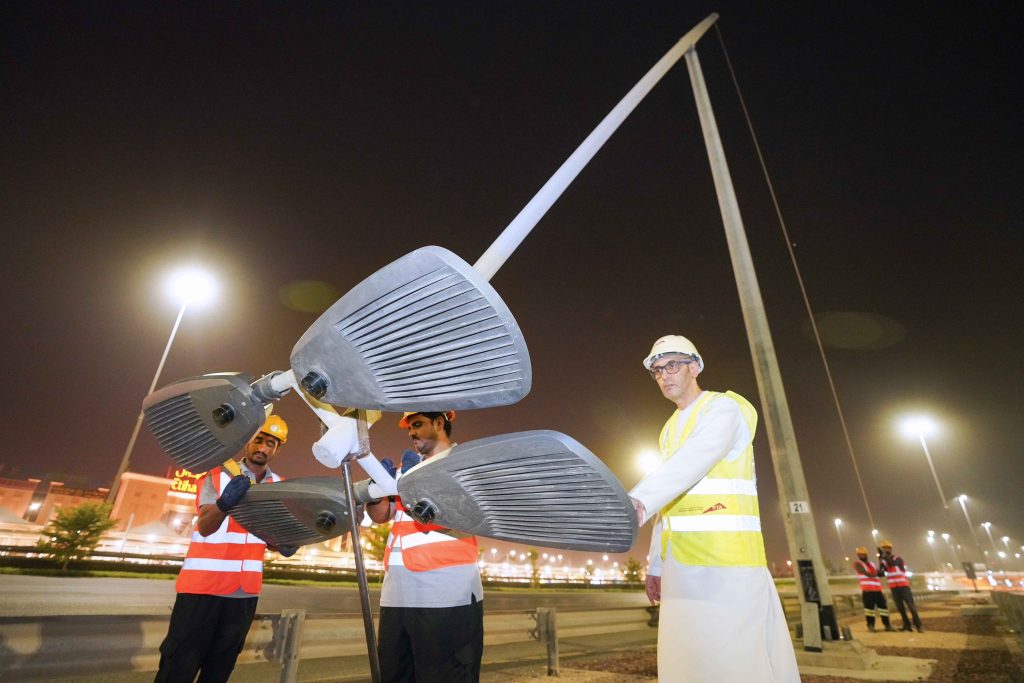 Dubai upgrades lighting on key roads with eco-friendly LED technology ...