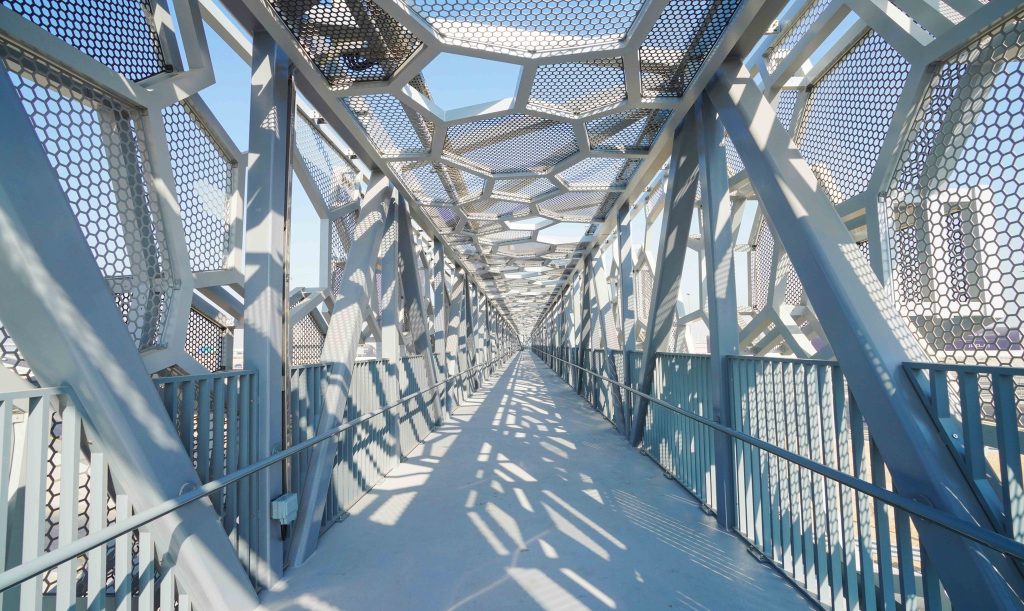 Dubai opens two footbridges on Ras Al Khor Road to enhance safety ...