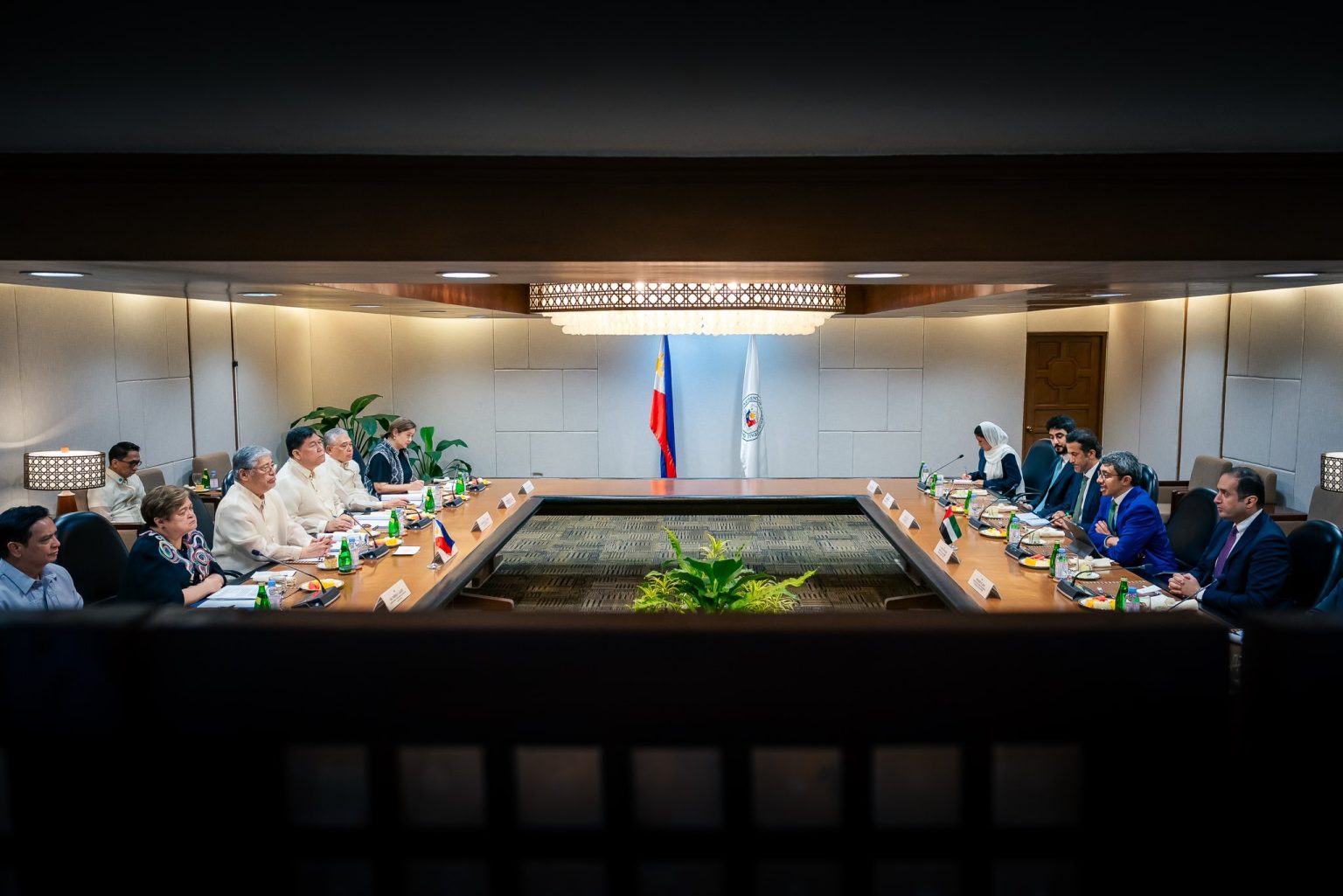 UAE and Philippines forge closer ties in bilateral talks - The Filipino ...