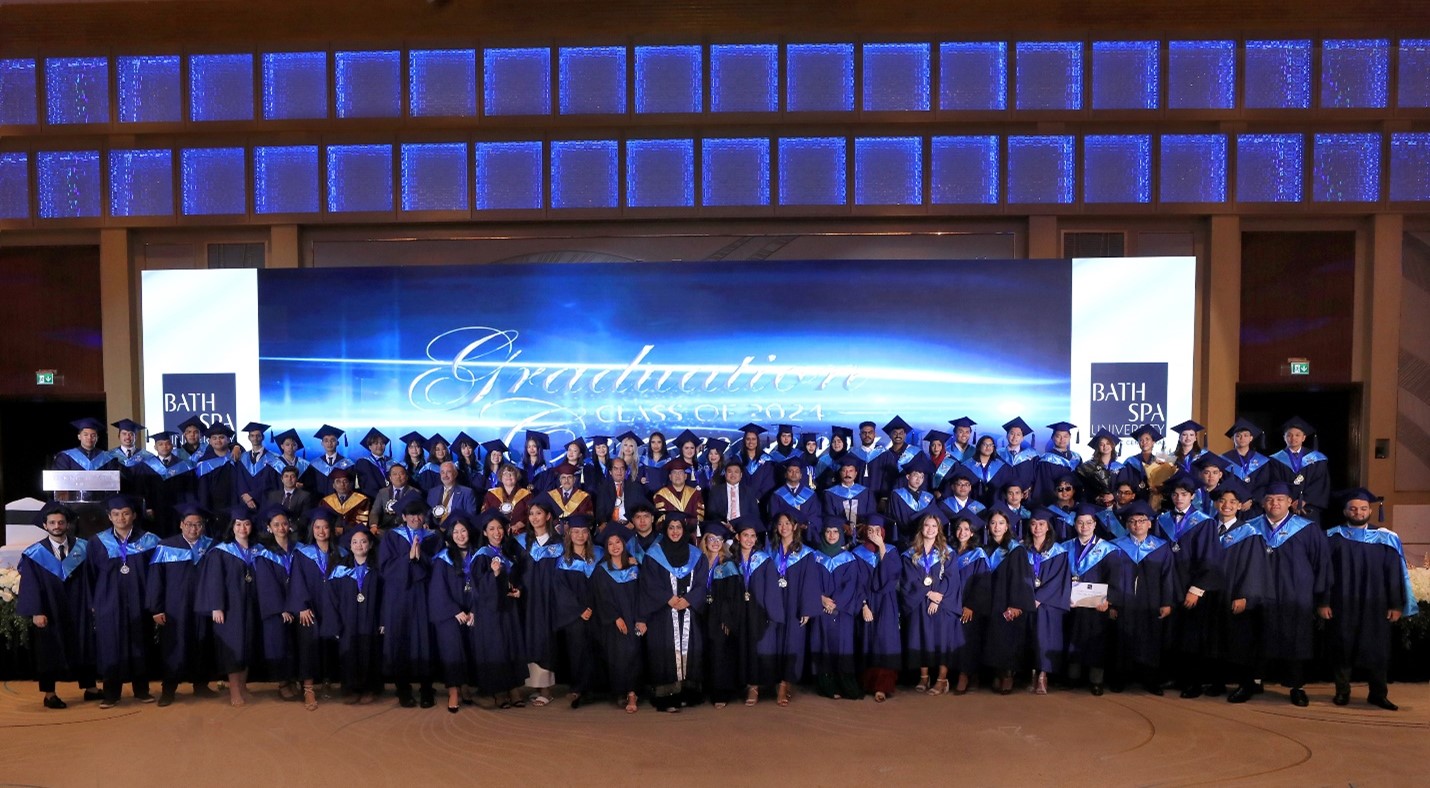 Hundreds of Filipino students graduate, receive awards from a British ...