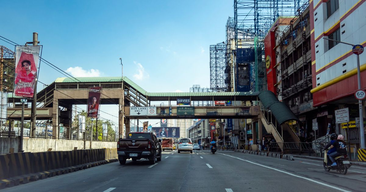 Reverse direction on EDSA busway to curb violations - Lacson - The Filipino Times