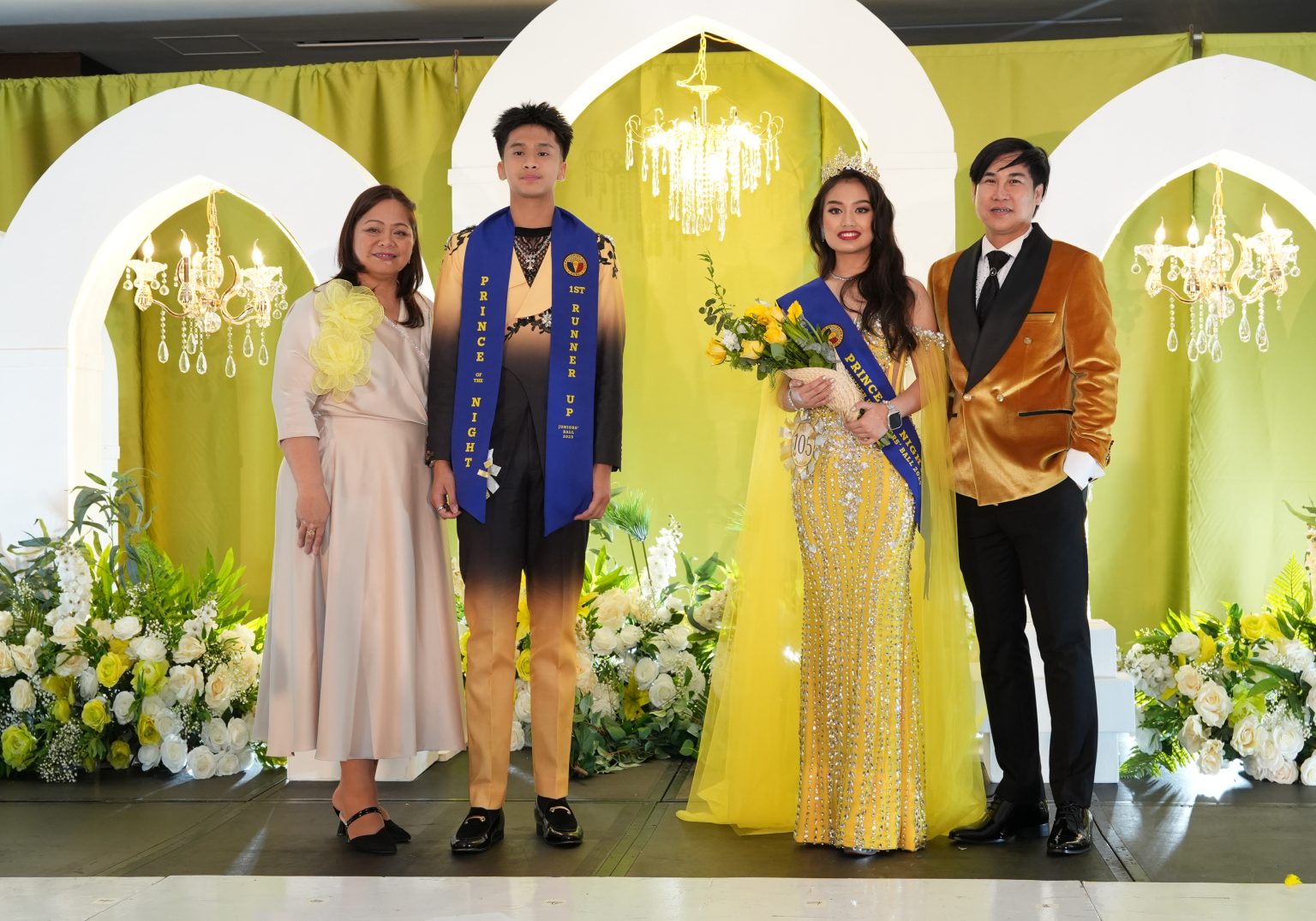 Prom-ready: How to help your teen find the perfect JS prom outfit ...