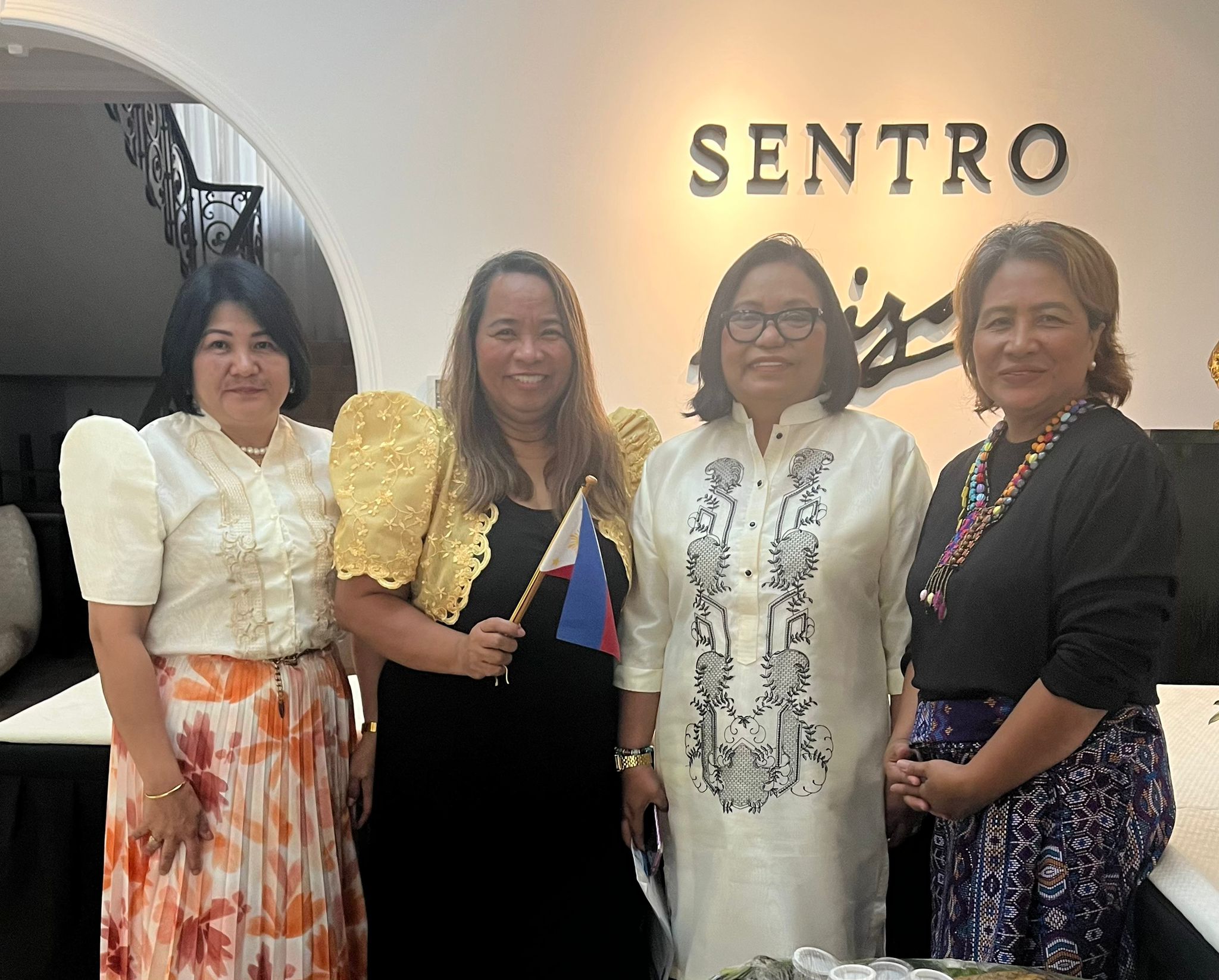 Filipino community in Bahrain celebrates Independence Day with pride ...