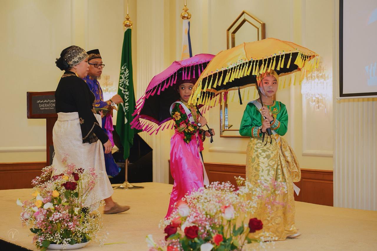Cultural celebration honors overseas Filipino workers in Saudi Arabia ...