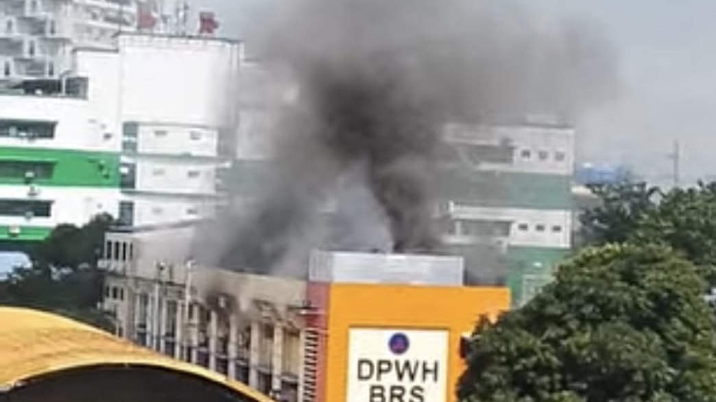 Fire hits DPWH building in Quezon City - The Filipino Times