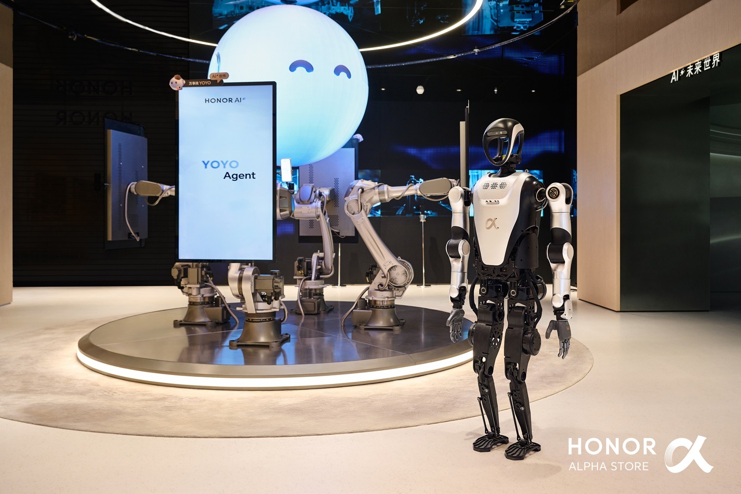 HONOR ALPHA flagship store launches in Shenzhen, forging a global hub ...